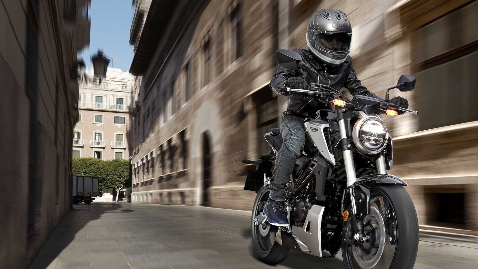 L'épreuve de Circulation moto du permis - So-Permis.com Perpignan